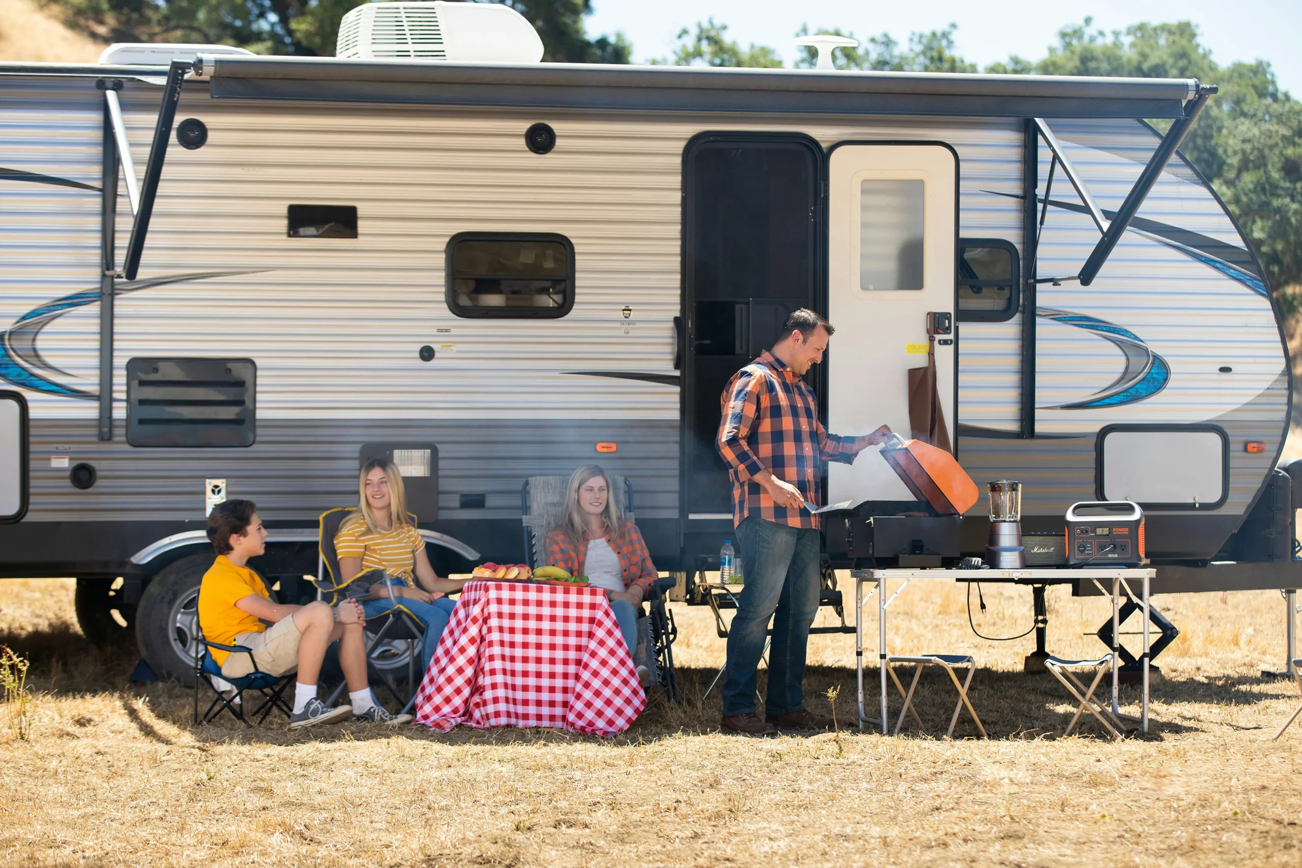 Camp Cooking for Caravans: Which Setup Do Travellers Regret?